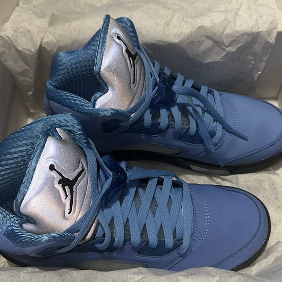 Jordan | Shoes | Air Jordan 5 Retro Se Unc | Poshmark